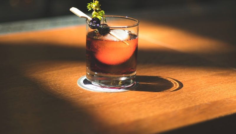 How Much Prune Juice Should I Drink To Poop? (1-minute Read)